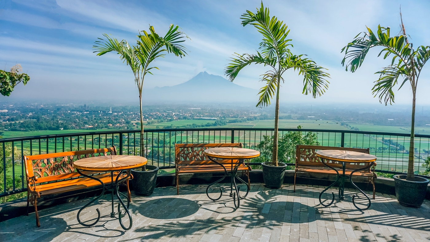 Restoran Pemandangan Sunset View Jogja - The Tree Resto